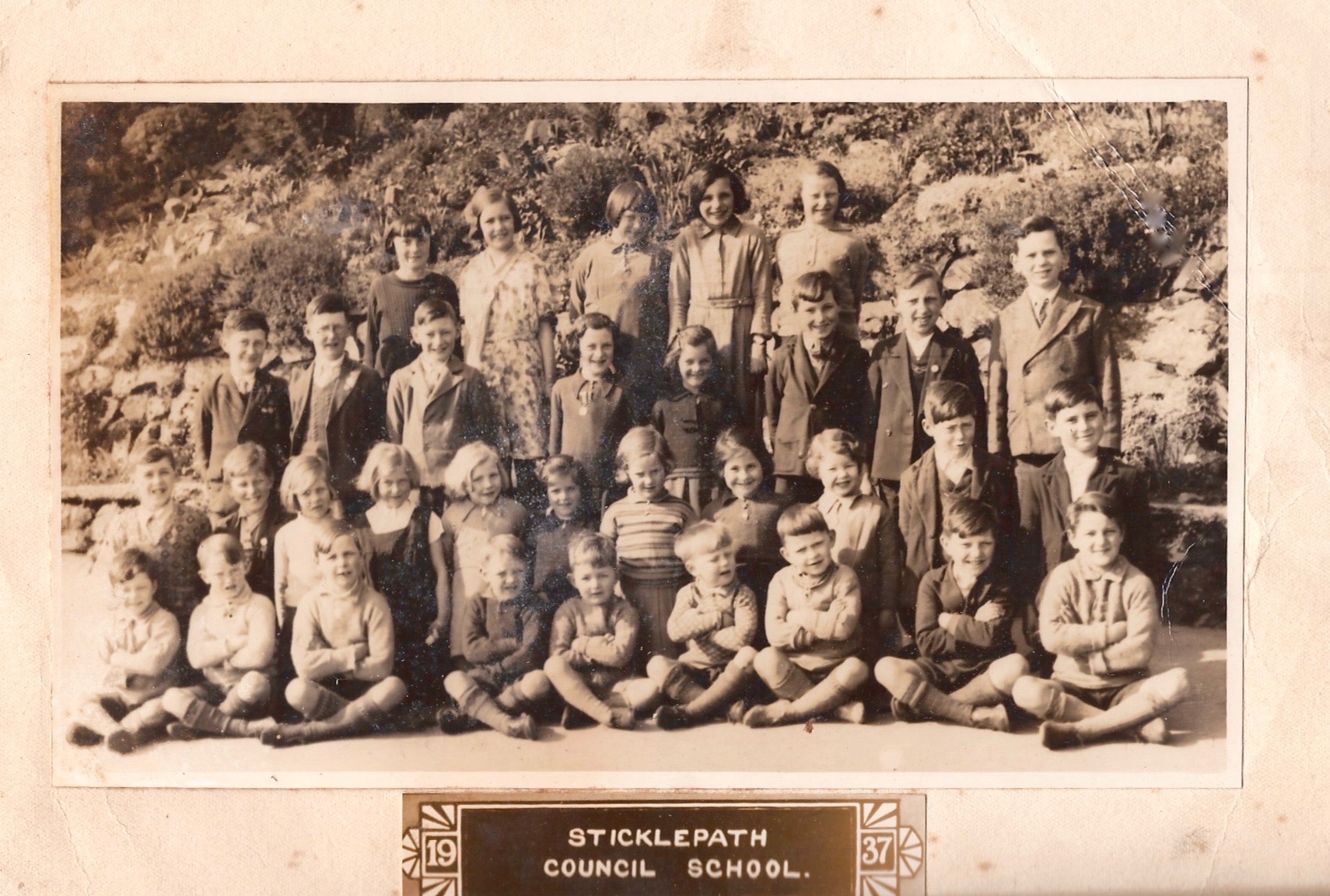 Anne Gibbons 1931-2021 Skilled housewife and loving mother ...